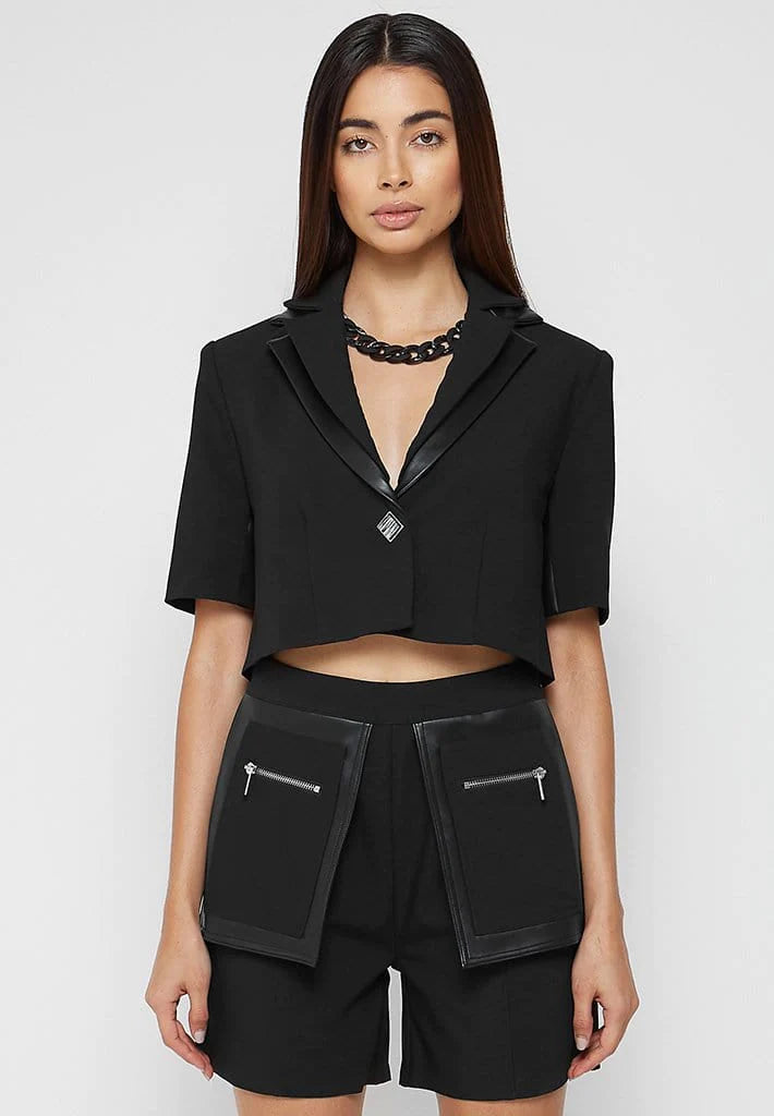 Double Lapel Cropped Blazer - Black – THE MILLI